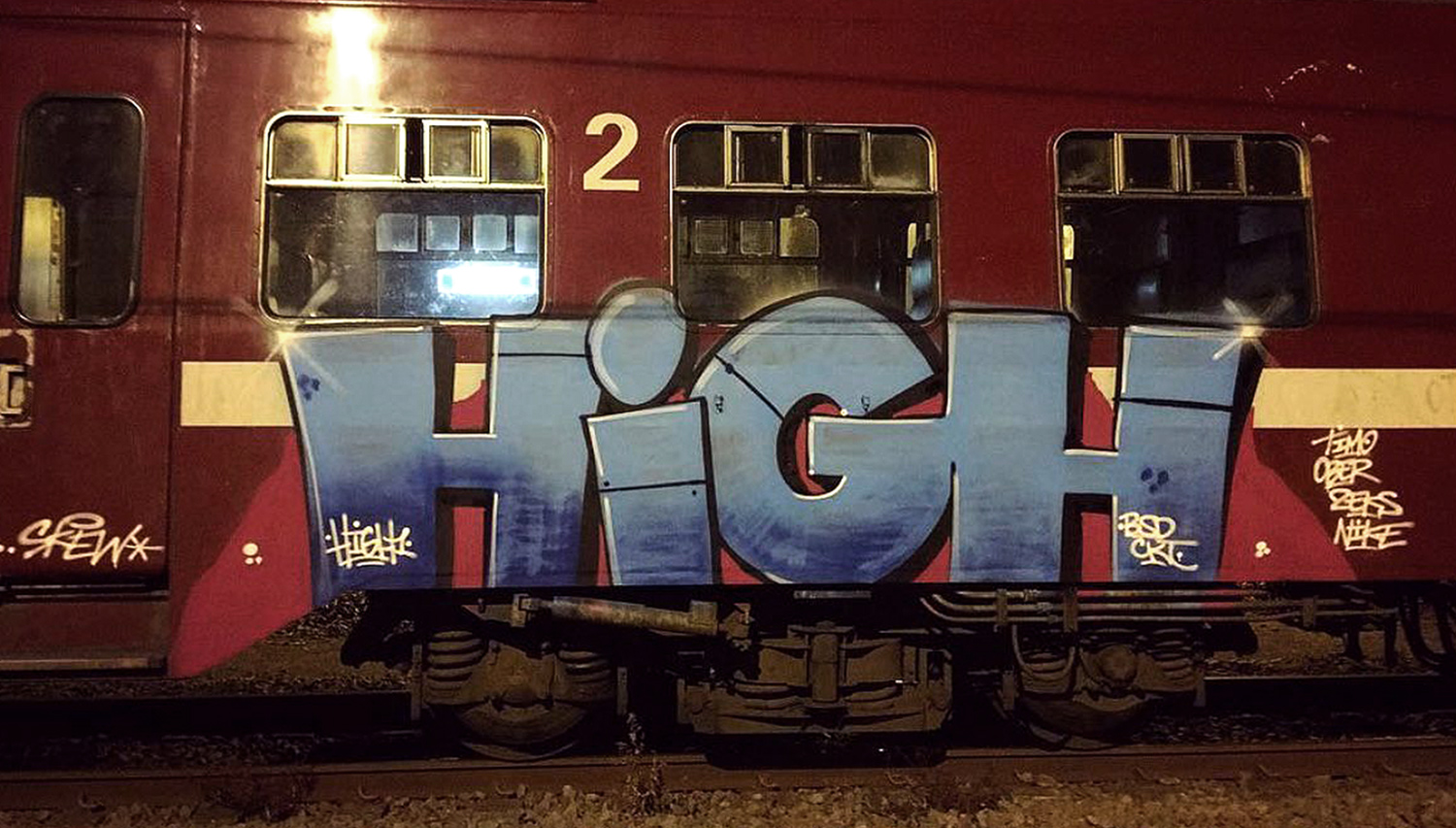 Graffiti ⋆ HIGH : HIP HOP VANDAL ⋆ T-REX Magazine